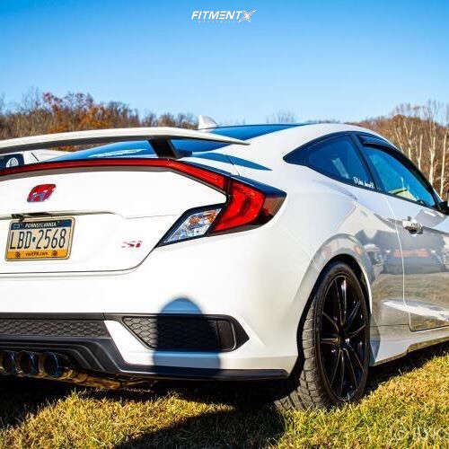 2019 Honda Civic Si with 18x8 Niche Dfs and BFGoodrich 235x40 on ...