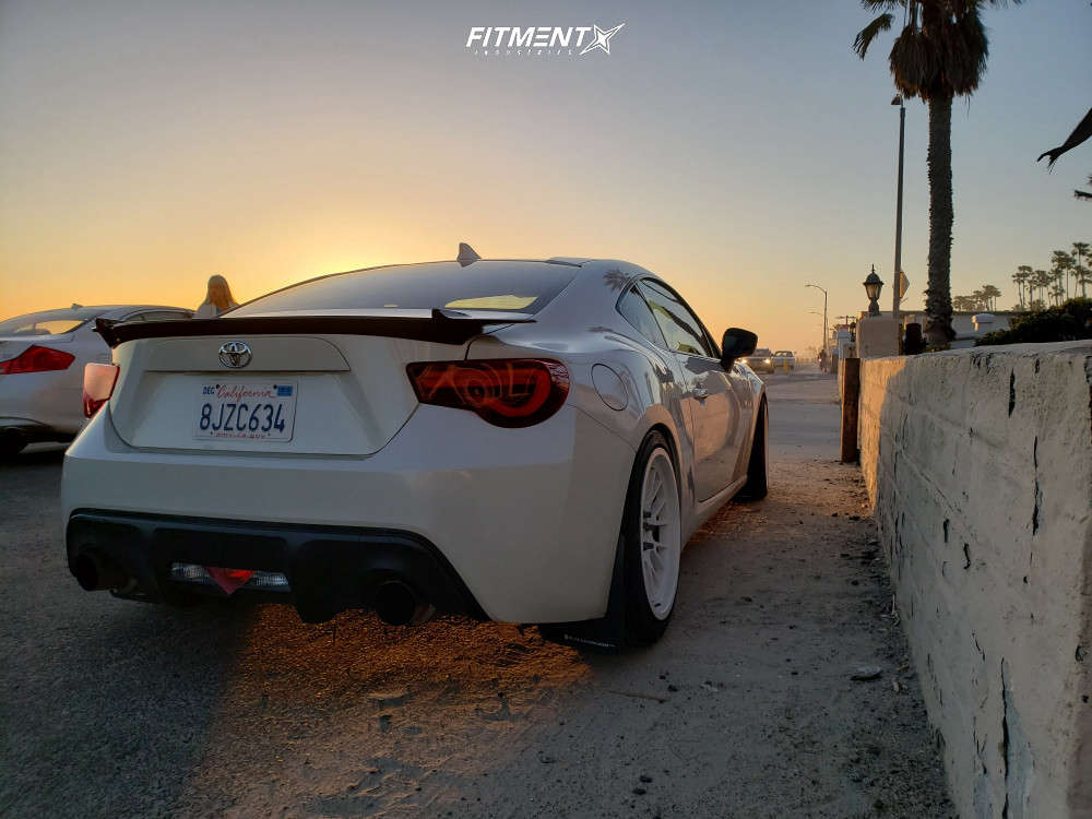 2015 Scion FR-S Base with 18x9.5 Ambit Re82 and Michelin 245x35 on ...