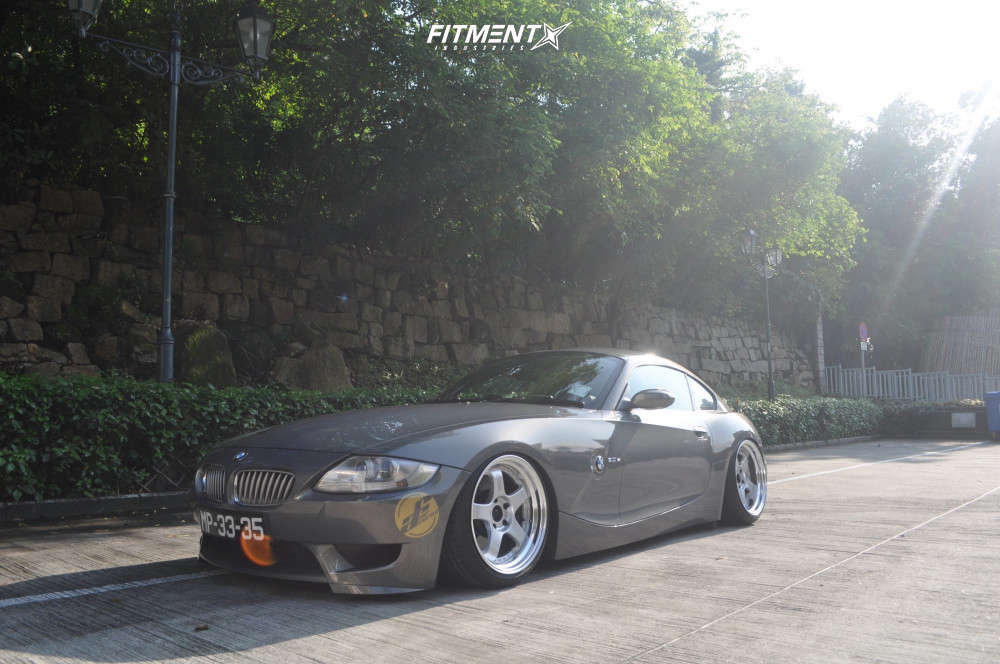2008 BMW Z4 M Coupe with 18x9.5 SSR Sp1 and Bridgestone 225x40 on Air ...