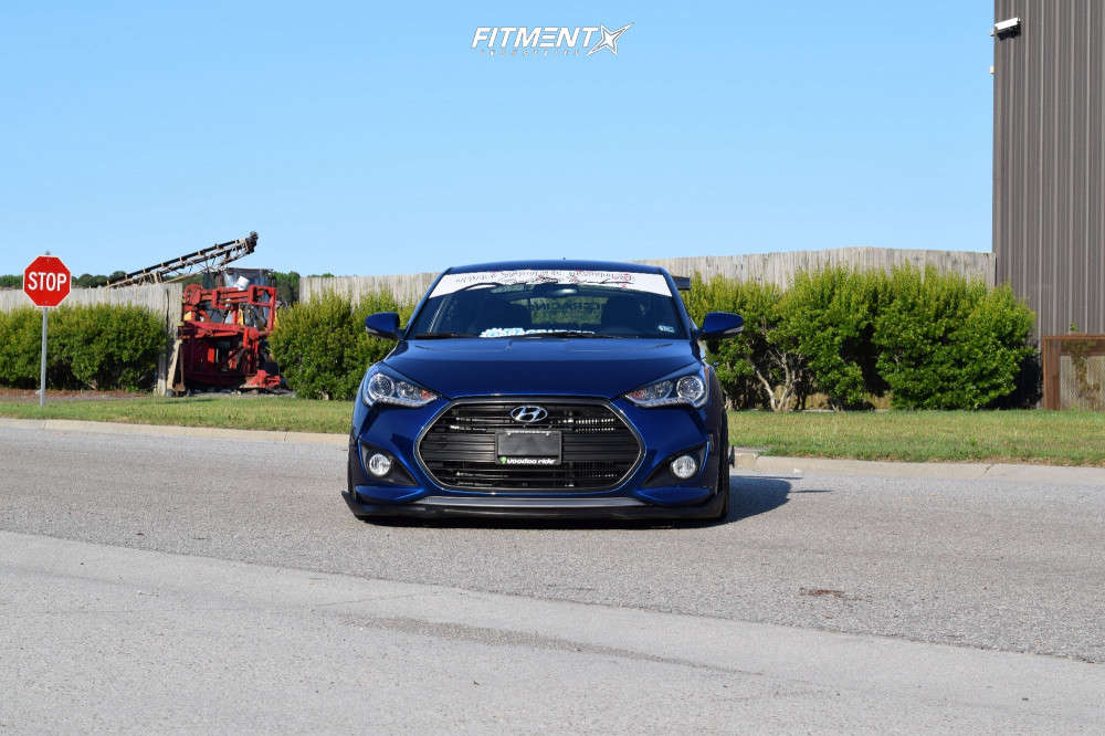 2017 Hyundai Veloster Turbo with 17x9 Varrstoen Es2 and Michelin 235x40 ...