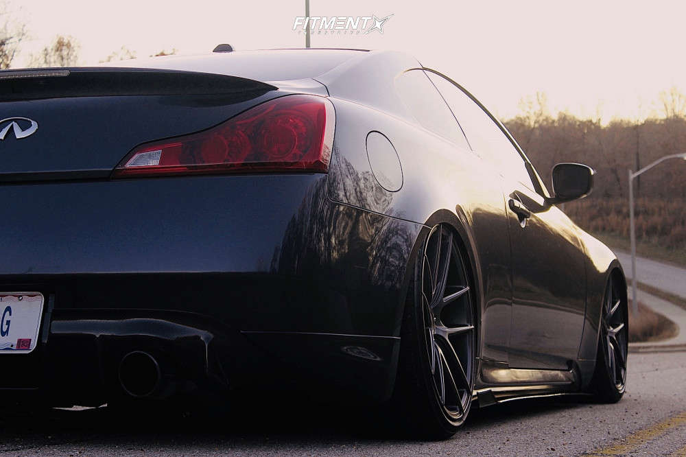 2008 INFINITI G37 Sport with 20x8.5 Niche Targa and Lexani 245x35 on ...