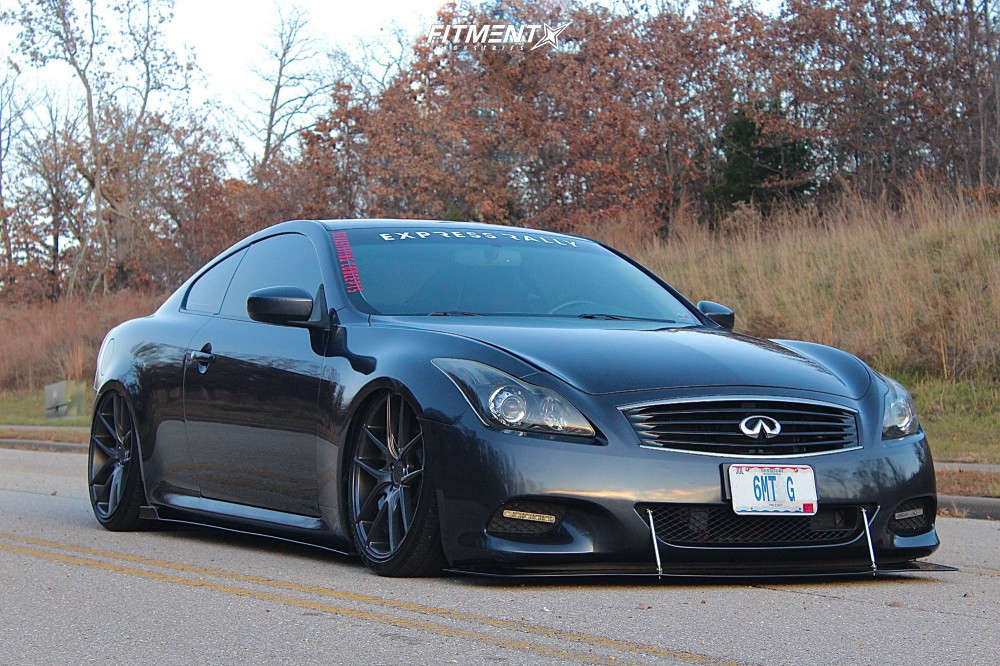 2008 INFINITI G37 Sport with 20x8.5 Niche Targa and Lexani 245x35 on ...