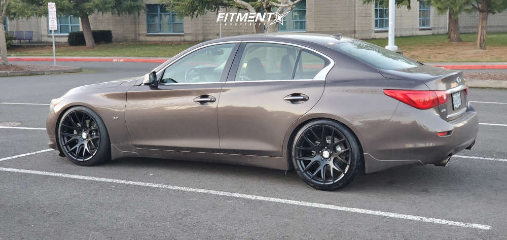 2015 INFINITI Q50 Base with 20x10.5 ESR Sr12 and Nitto 255x35 on ...