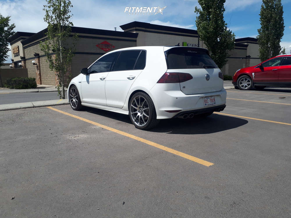 2016 Volkswagen Golf R Base with 19x8 Neuspeed Rse102 and Yokohama ...