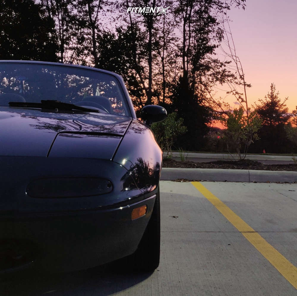 1994 Mazda Miata M Edition with 15x7 Enkei RPF1 and Hankook 195x50 on ...