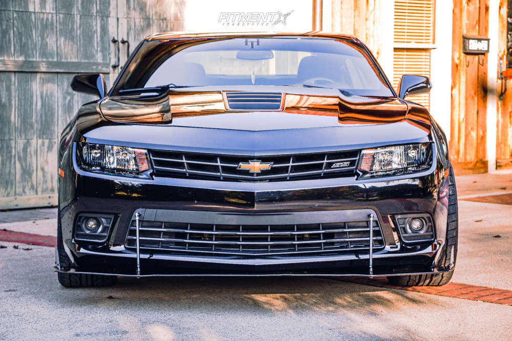 2015 Chevrolet Camaro SS with 20x10 BC Forged Hca218 and Nitto 285x35 ...