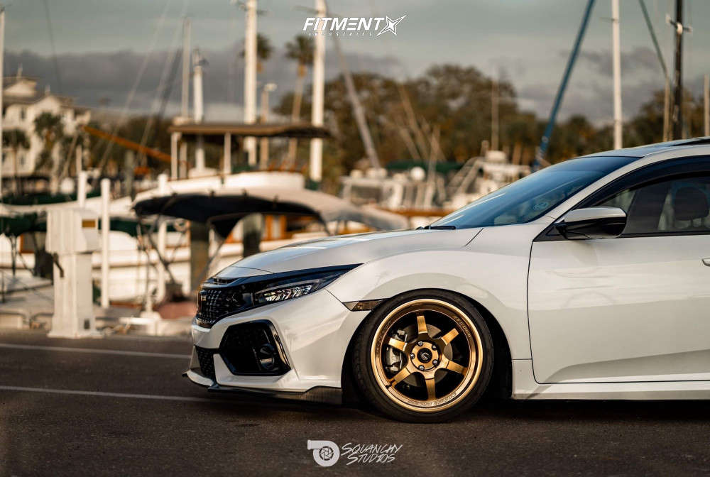 2019 Honda Civic EX with 18x9 Cosmis Racing XT-006R and Nitto 205x40 on ...