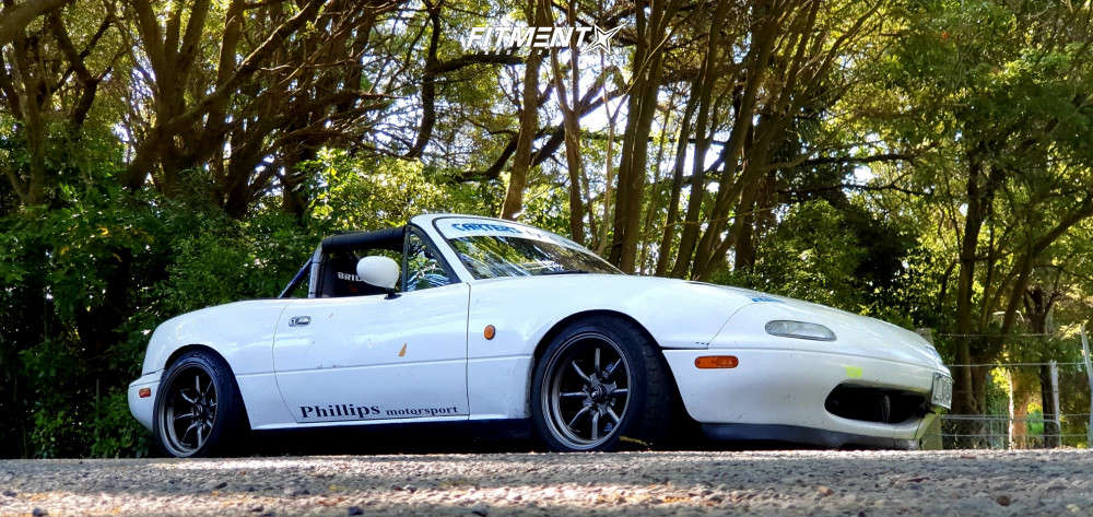 1991 Mazda MX-5 Miata Base with 15x8 Rota Rkr and GT Radial 195x50 on ...