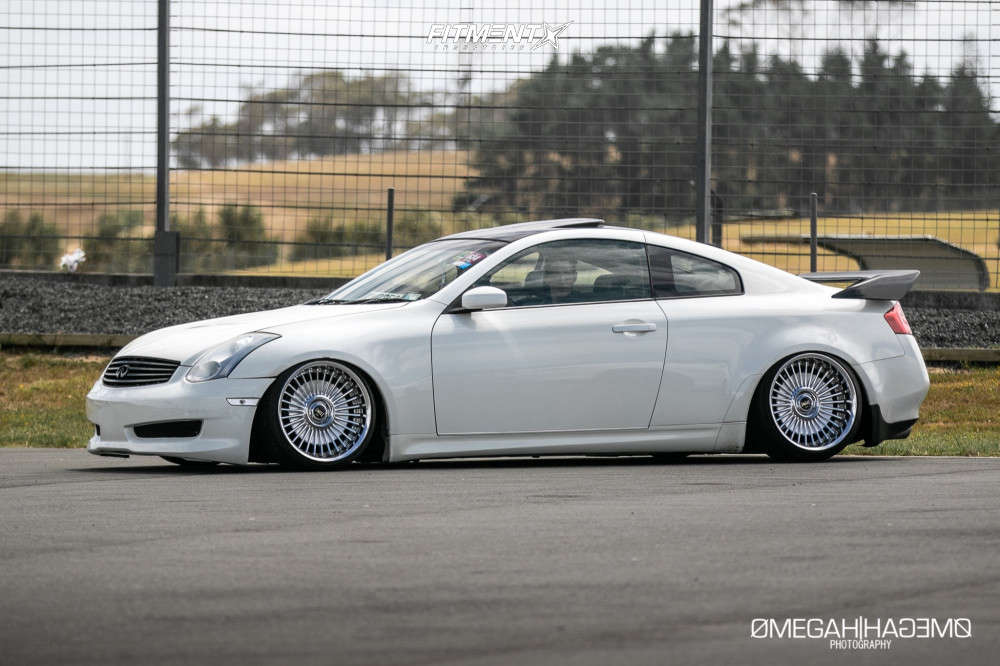 2006 INFINITI G35 2dr Coupe (3.5L 6cyl 6M) with 19x9.5 Work Emitz and ...