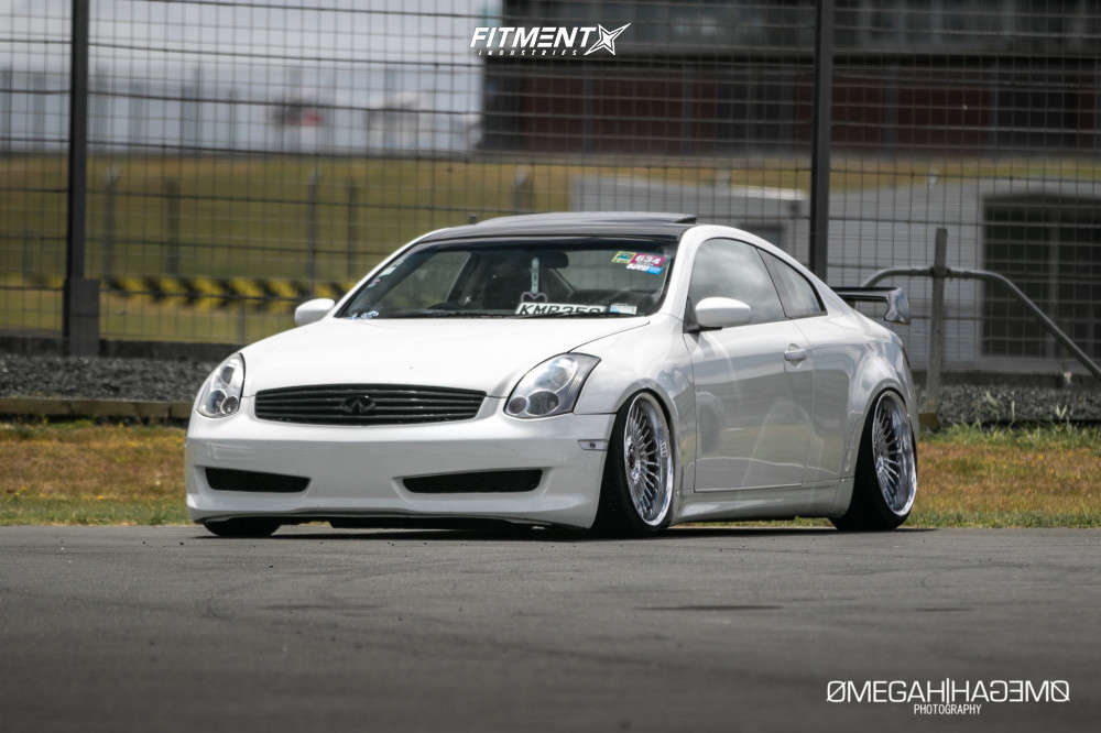 2006 INFINITI G35 2dr Coupe (3.5L 6cyl 6M) with 19x9.5 Work Emitz and ...