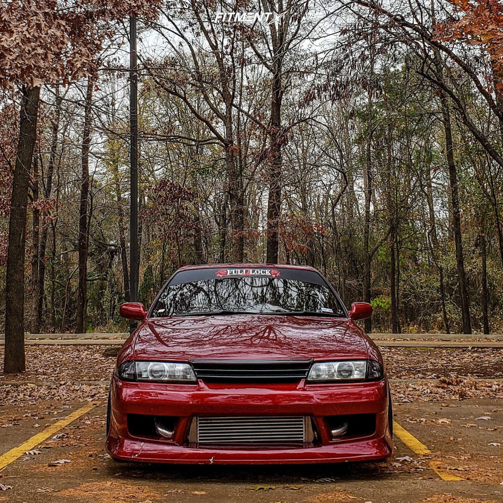 1992 Nissan Skyline R32 Base with 18x9.5 MB Wheels Battle and Achilles ...