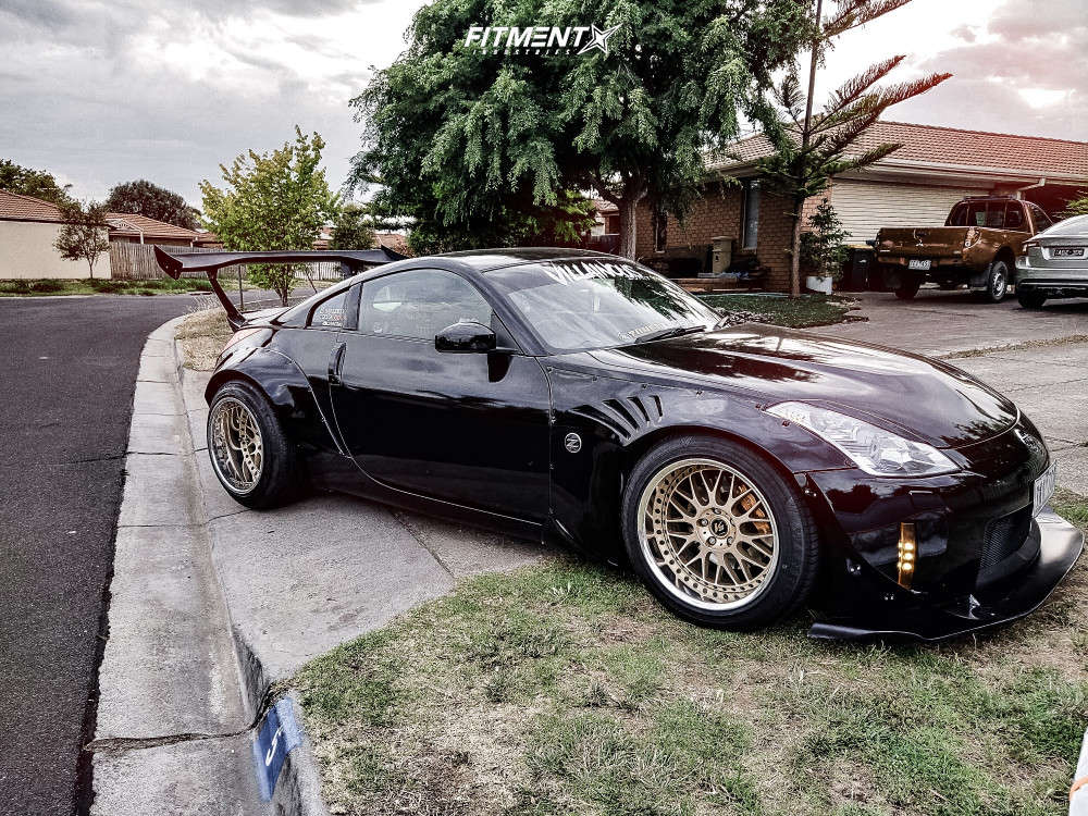 2008 Nissan 350Z Grand Touring with 18x10 Work Vs Xx and Michelin ...
