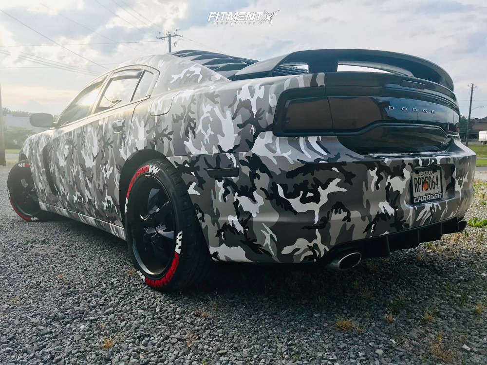 2014 Dodge Charger SXT with 20x9 MKW M119 and Firestone 245x45 on ...