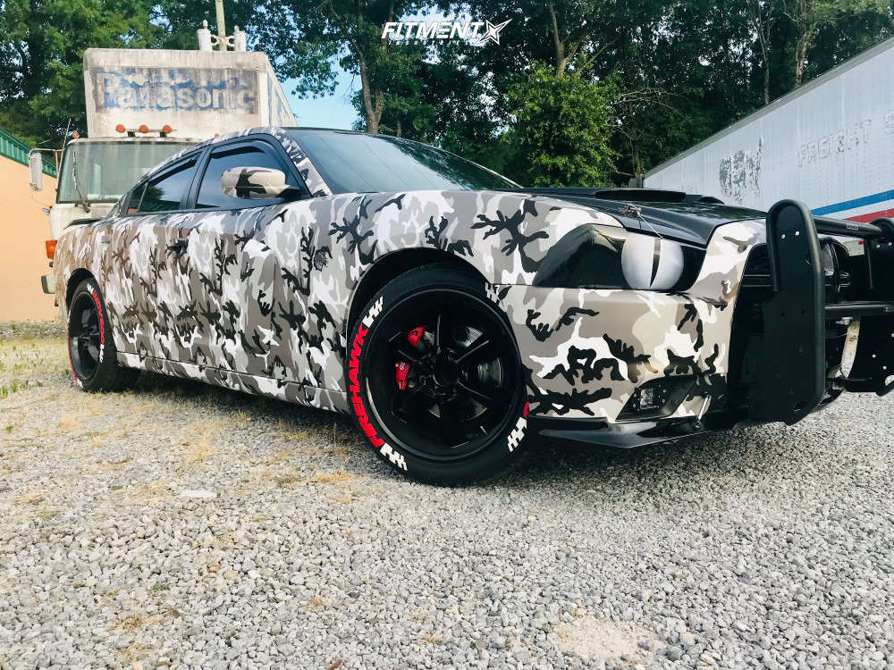 2014 Dodge Charger SXT with 20x9 MKW M119 and Firestone 245x45 on ...