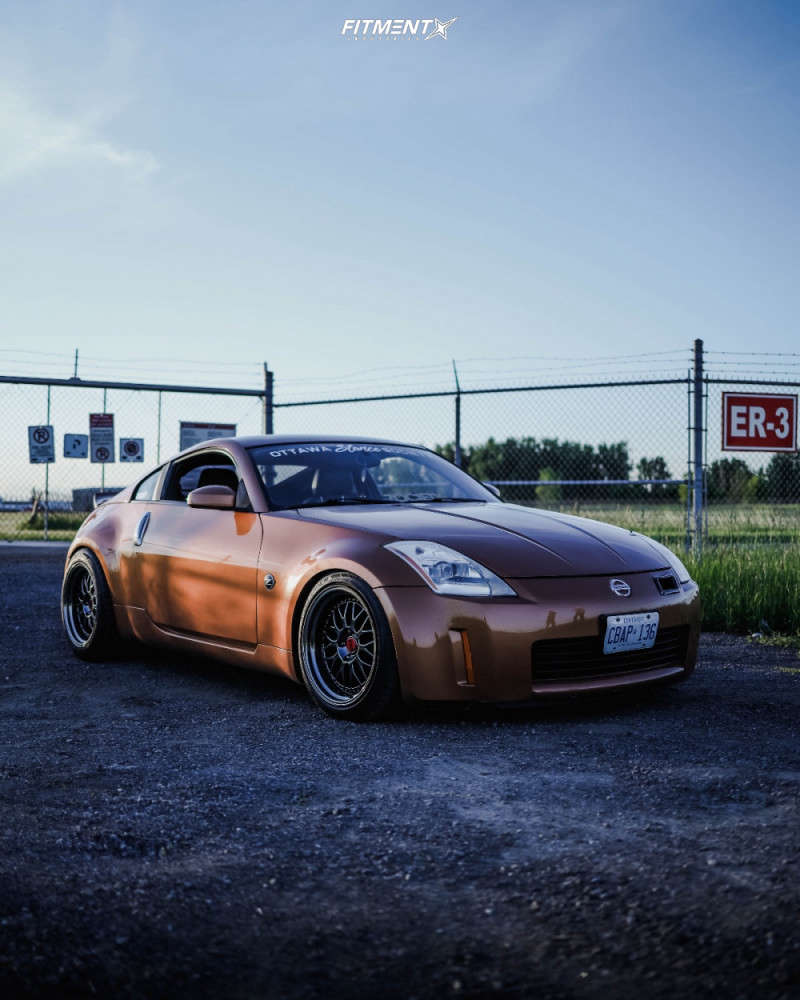 2003 Nissan 350Z Base with 18x9.5 ESR Sr01 and Cooper 225x45 on ...