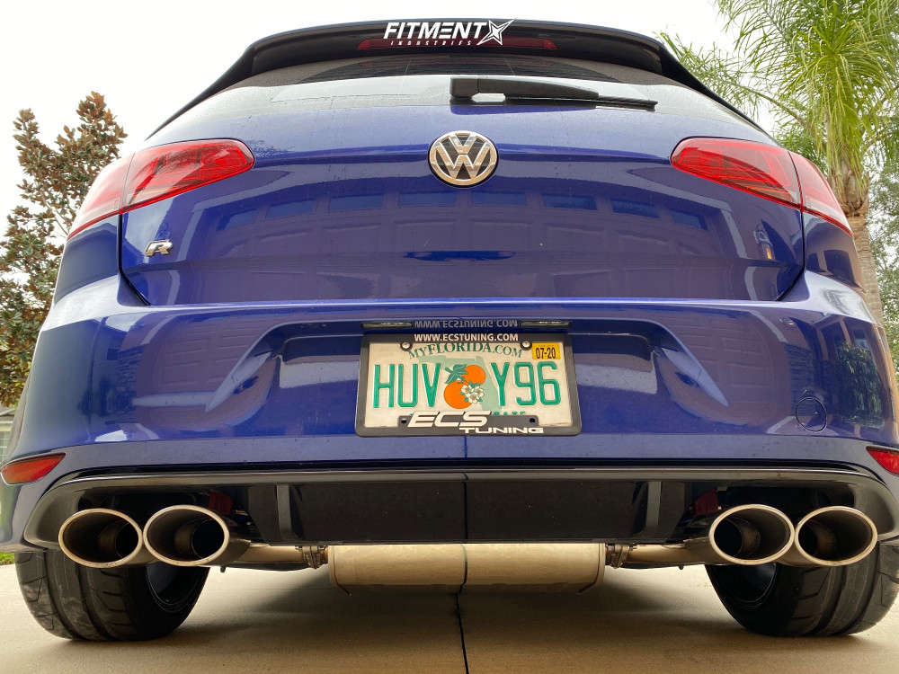 2016 Volkswagen Golf R Base with 19x8.5 Rotiform Buc-m and Nitto 235x35 ...