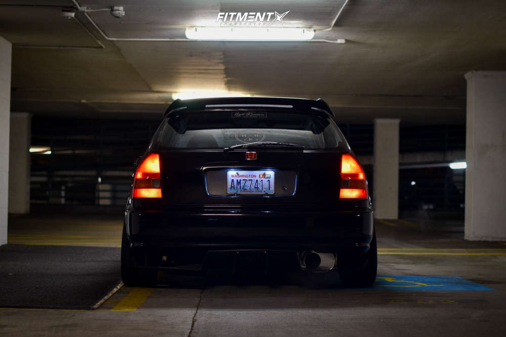 1998 Honda Civic DX with 15x8.5 Ambit Rs18 and Toyo Tires 205x50 on ...