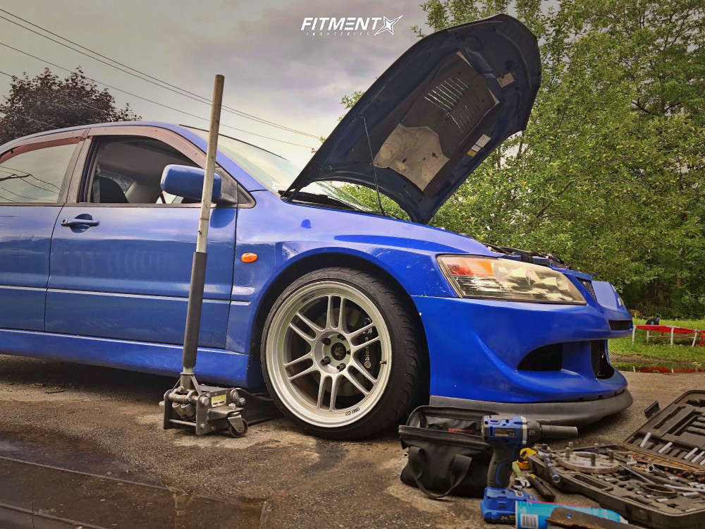 2003 Mitsubishi Lancer Evolution with 18x9.5 Enkei Rpf1 and Nexen ...