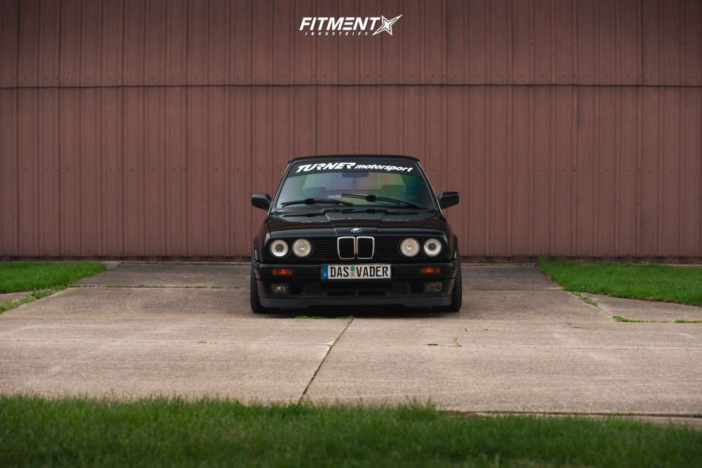 1988 BMW 325i Base with 16x7.5 RH Toplines and Federal 205x40 on ...