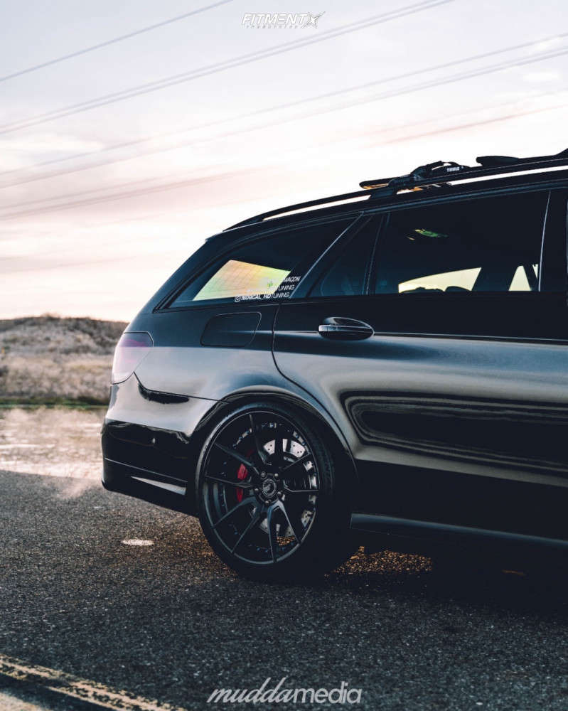2014 Mercedes-Benz E63 AMG S 4Matic with 20x9.5 BC Forged Hca162s and ...