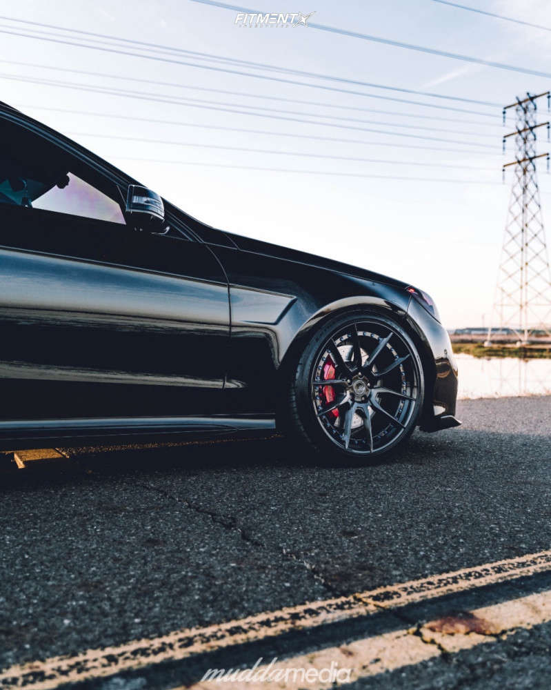 2014 Mercedes-Benz E63 AMG S 4Matic with 20x9.5 BC Forged Hca162s and ...