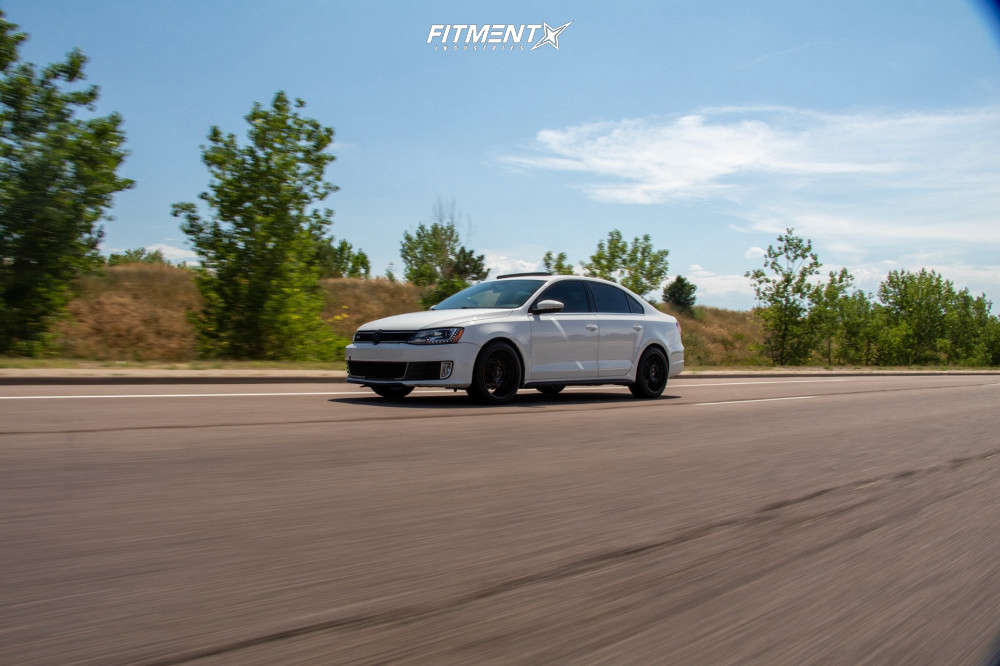 2013 Volkswagen Jetta GLI with 18x8.5 Enkei Tms and Continental 245x45 ...