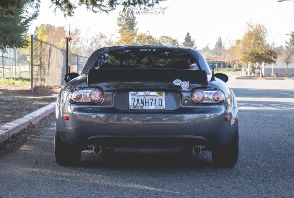 2008 Mazda MX-5 Miata Grand Touring with 16x7 Konig Backbone and ...