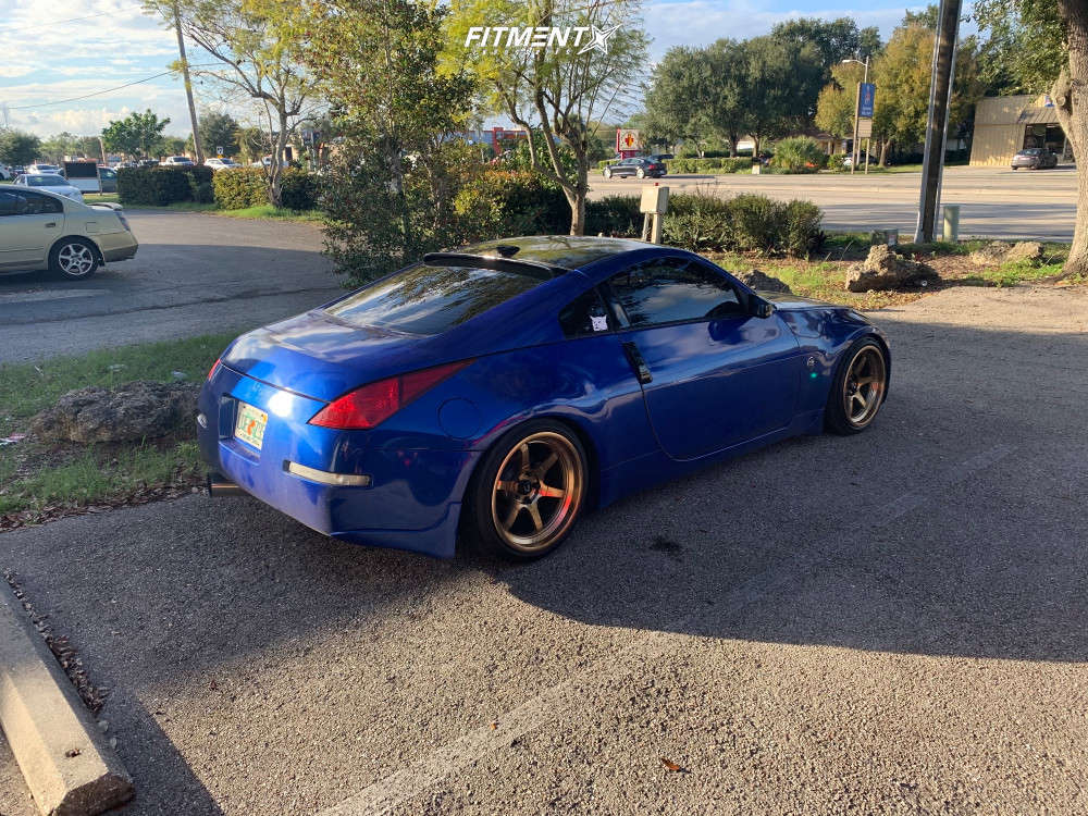2003 Nissan 350Z Base with 18x9.5 Cosmis Racing XT-006R and Continental ...