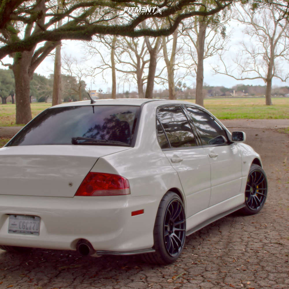 2004 Mitsubishi Lancer Evolution with 18x9.5 Gram Lights 57xtreme and ...