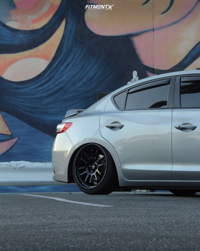 2018 Acura ILX Base with 18x9 Cosmis Racing XT-206R and Vercelli 215x35 on Coilovers | 893076 ...