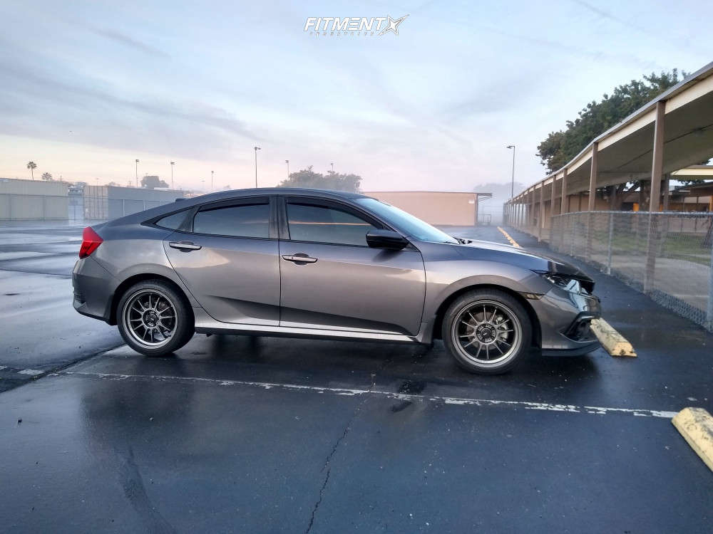 2019 Honda Civic Sport with 18x8.5 Konig Hypergram and Falken 235x40 on ...