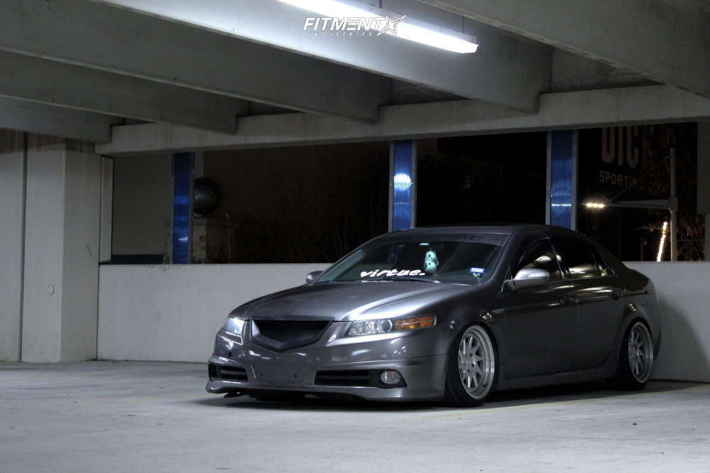 2007 Acura TL Base with 18x9.5 ESR Sr09 and Nankang 225x40 on Coilovers ...