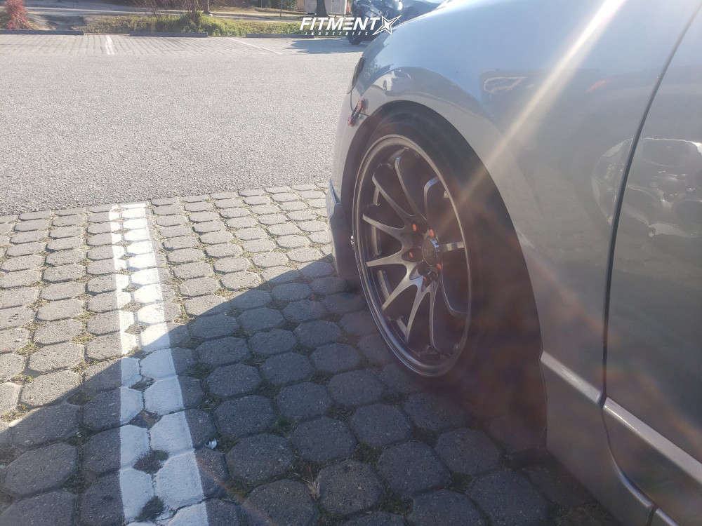 2009 Honda Civic Si with 17x8 JNC Jnc006 and Zeta 205x40 on Coilovers ...