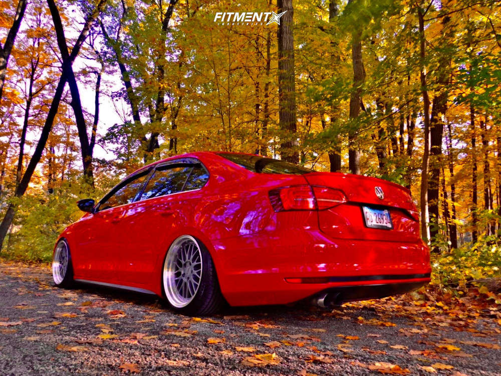 2015 Volkswagen Jetta GLI SE with 18x9 JNC JNC014 and Cosmo 215x40 on ...