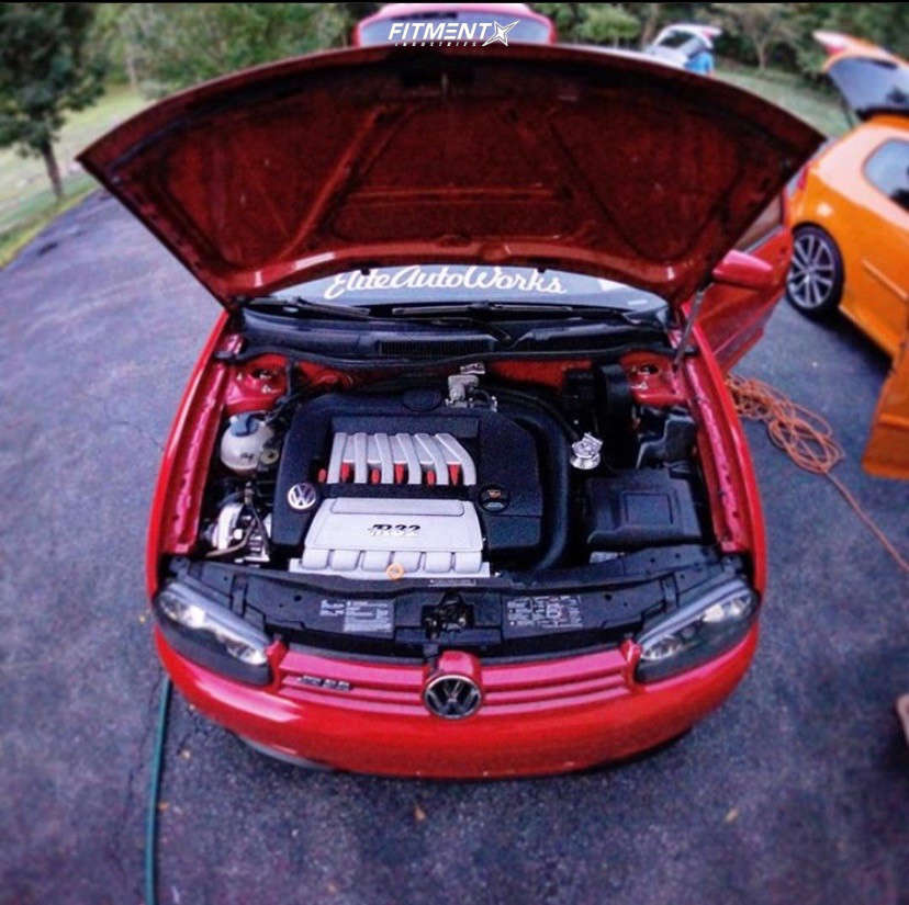 2004 Volkswagen R32 Base with 18x9 Rotiform Ind-t and Falken 205x40 on ...