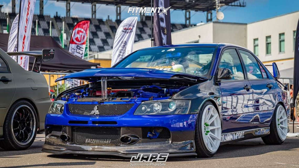 2005 Mitsubishi Lancer Evolution with 18x9.5 Japan Racing Jr11 and ...