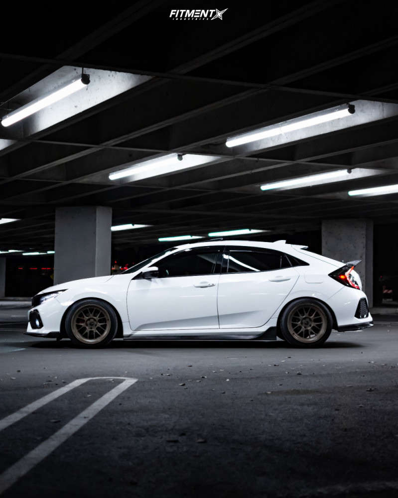 2018 Honda Civic EX with 18x9.5 Ambit Re83 and Federal 245x40 on ...