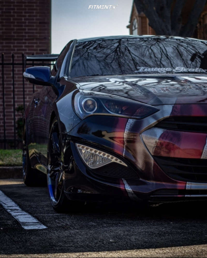 2015 Hyundai Genesis Coupe 3.8 with 20x10 Lexani Fiorano and Lexani ...