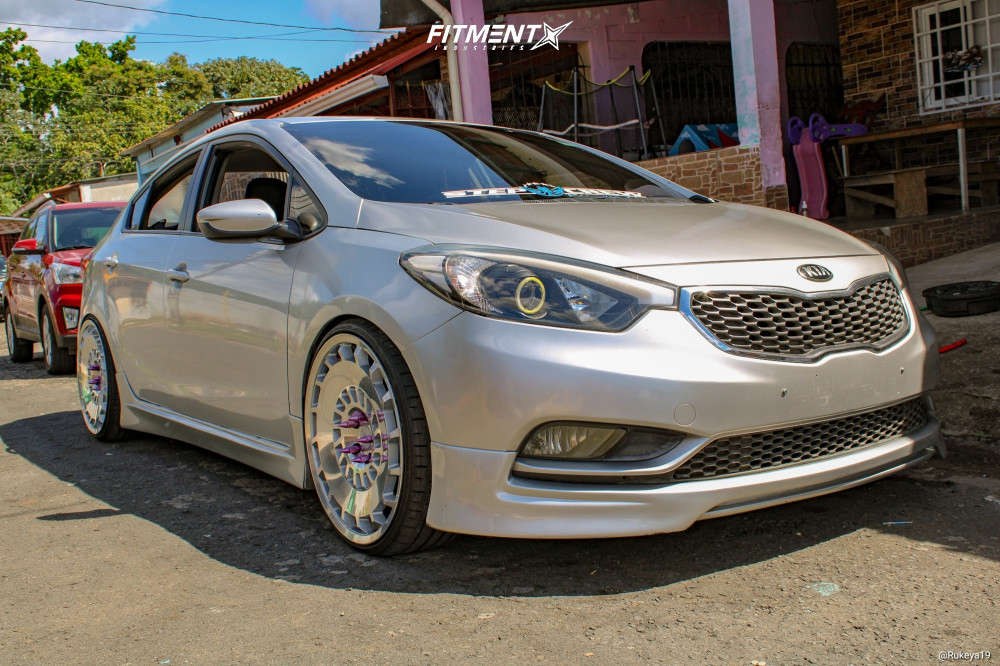 2015 Kia Forte EX with 20x8.5 Rotiform Ccv and Linglong 225x30 on ...