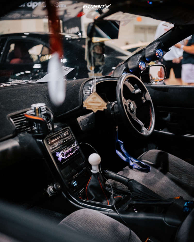 1991 Nissan Skyline R32 Base with 18x12.5 Weds Lxz and Achilles 275x35 on Coilovers | 927275 ...