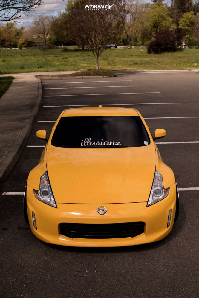 2017 Nissan 370Z Sport Tech with 19x10.5 Aodhan Ds01 and Federal 235x35 ...