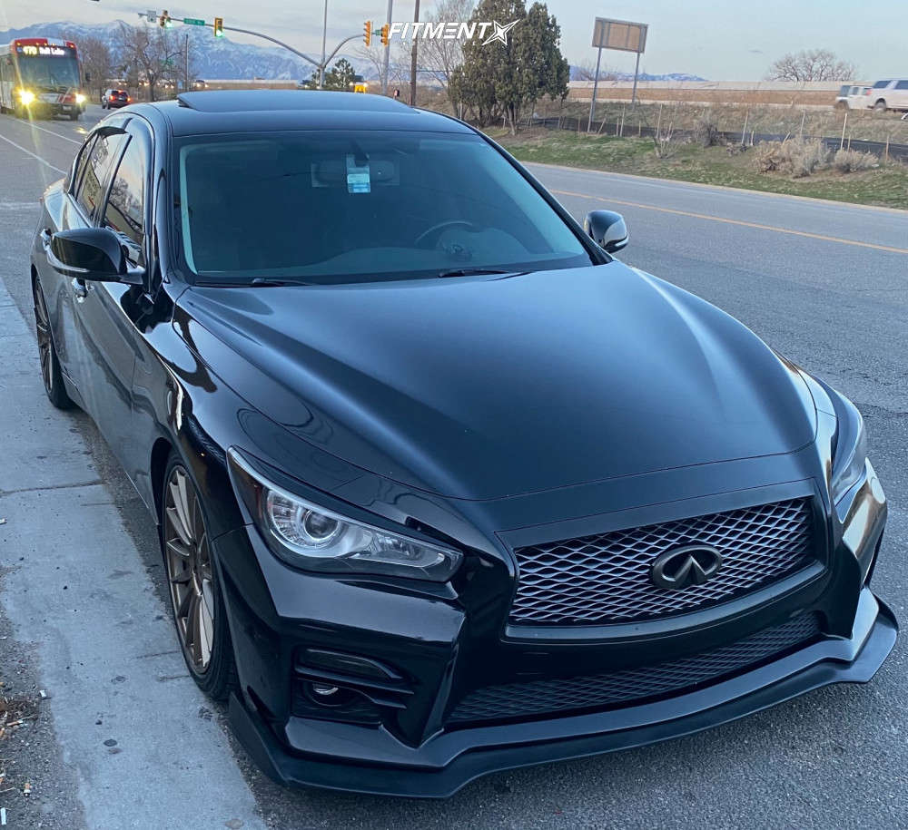 2014 INFINITI Q50 Sport with 19x8.5 Niche M158 and Delinte 245x40 on ...