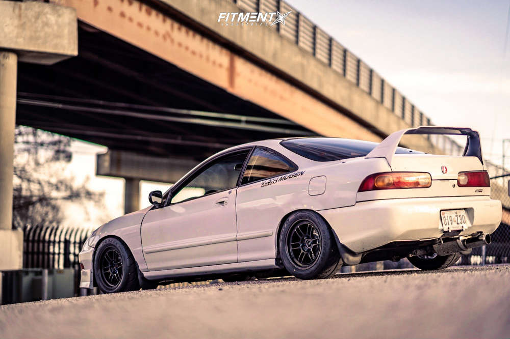 1994 Acura Integra RS with 15x8 Enkei RPF1 and Toyo Tires 225x45 on ...