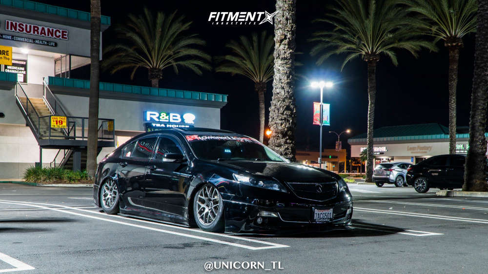 2013 Acura TL Base with 18x9.5 VMR V710ff and Hankook 245x45 on Air ...