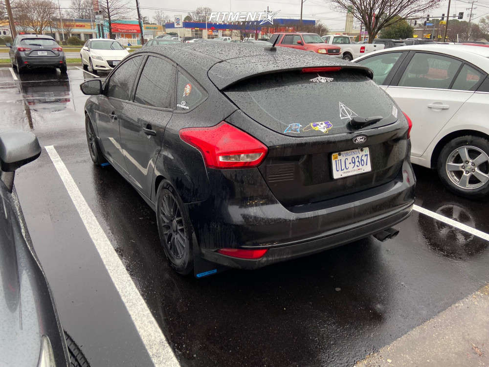 2016 Ford Focus SE with 16x7 Drag Dr69 and Kelly 265x55 on Stock ...