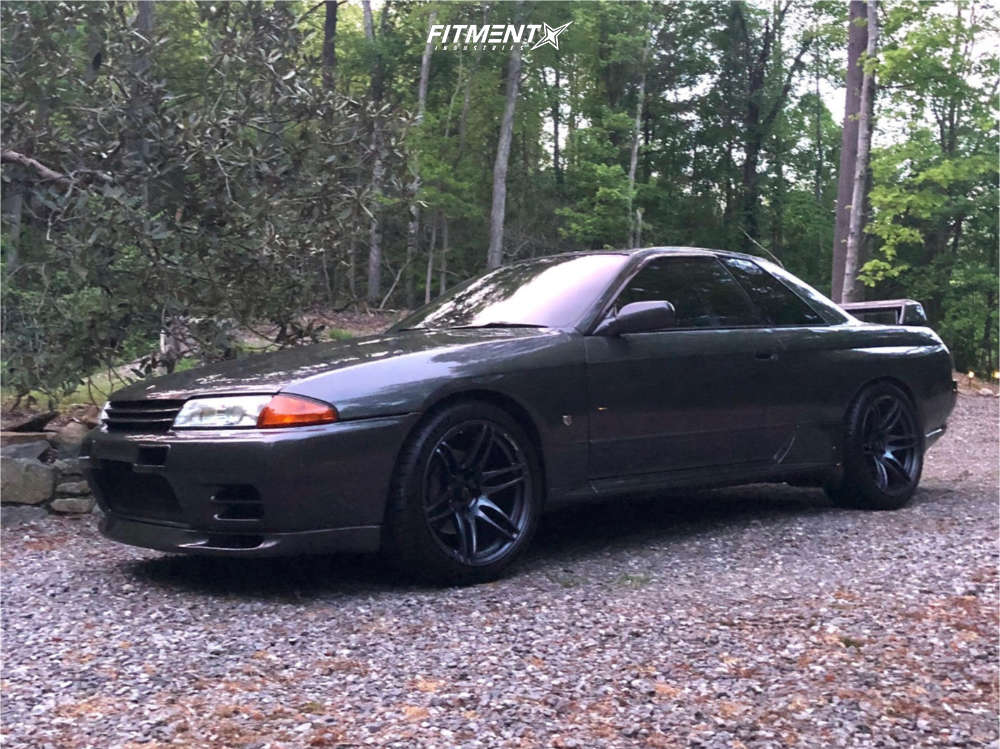 1991 Nissan Skyline GT-R with 18x9.5 Cosmis Racing Mrii and BFGoodrich ...