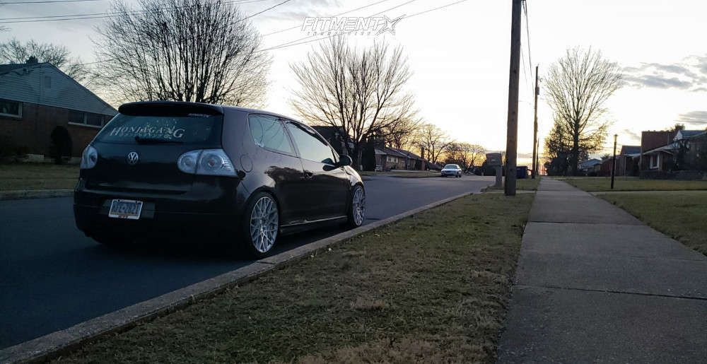2007 Volkswagen GTI Base with 18x8.5 Rotiform Blq and Nitto 225x40 on ...