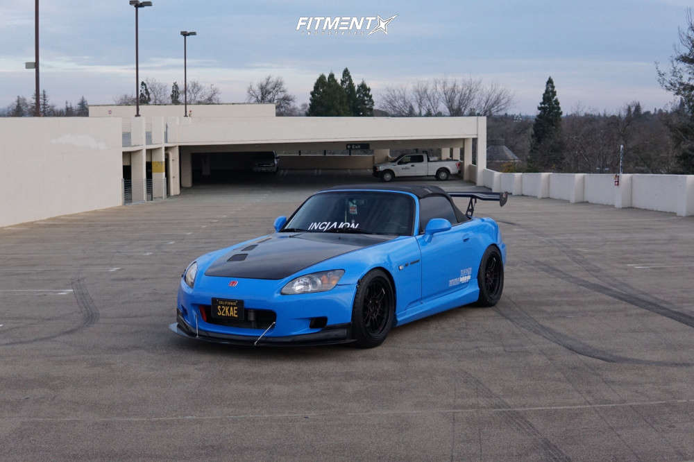 2000 Honda S2000 Base with 17x9 Enkei RPF1 and Dunlop 235x40 on ...
