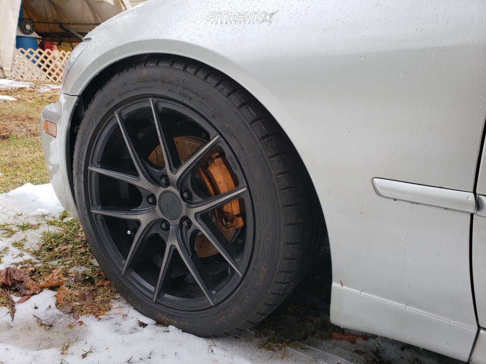 2002 Lexus IS300 E-Shift 4dr Sedan (3.0L 6cyl 5A) with 17x8 Niche Targa ...