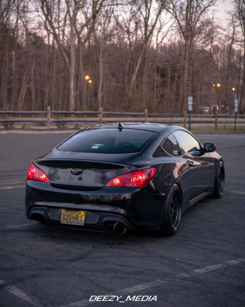 2012 Hyundai Genesis Coupe 2.0T with 18x9.5 ESR Sr11 and Federal 265x35 ...